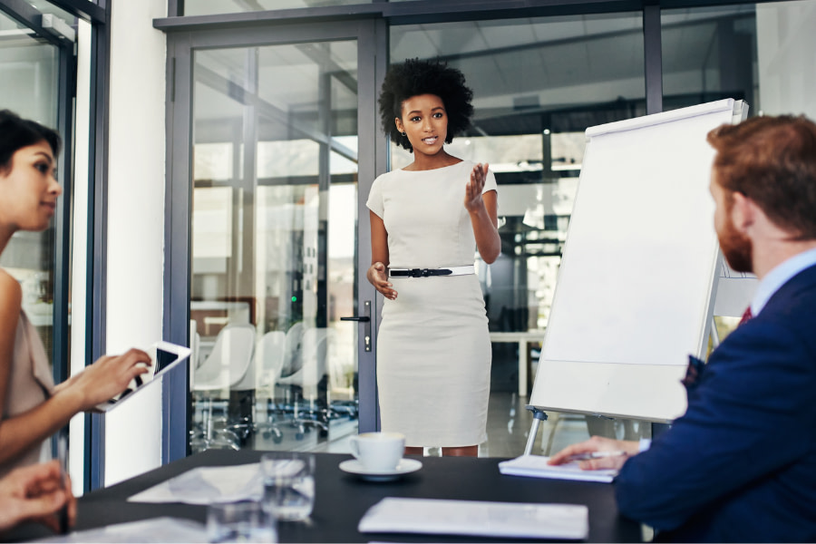 10 Powerful Body Language Tips You Need to Know - Pam Terry